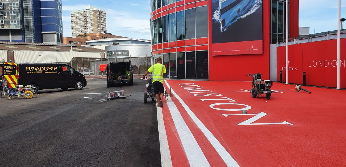 Heliport Markings, Battersea - Roadgrip