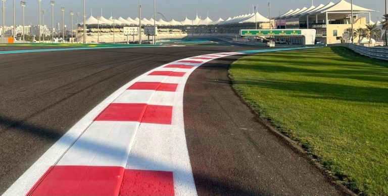 A Quick Guide to Race Track Markings, Kerbs and Areas - Roadgrip