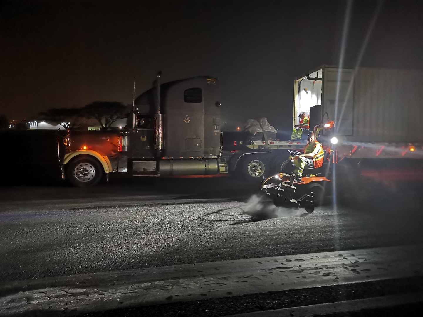 Runway Rubber Removal, Honduras - Roadgrip